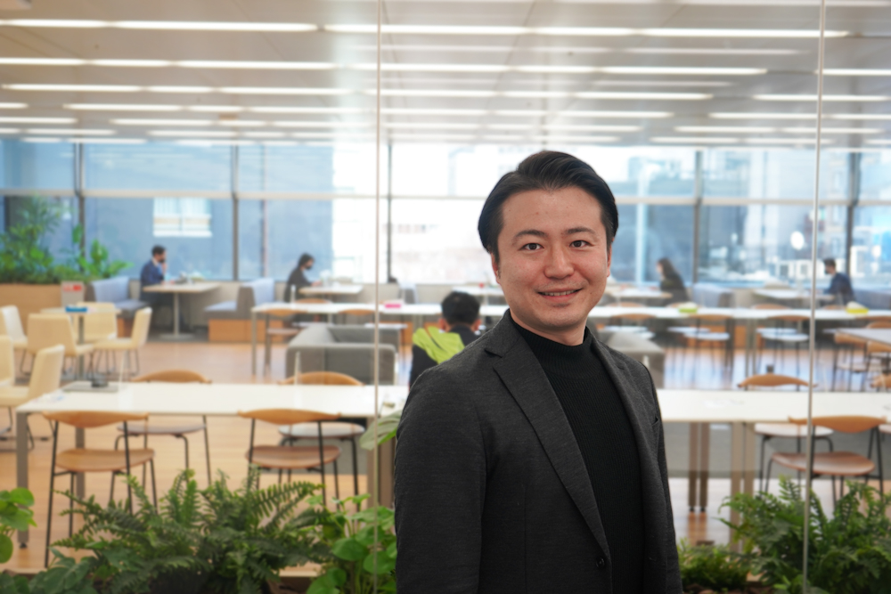 父の日特集③ (株)中小企業のチカラ 代表取締役 山下佳介さま | LISTEN (リスン) 特集